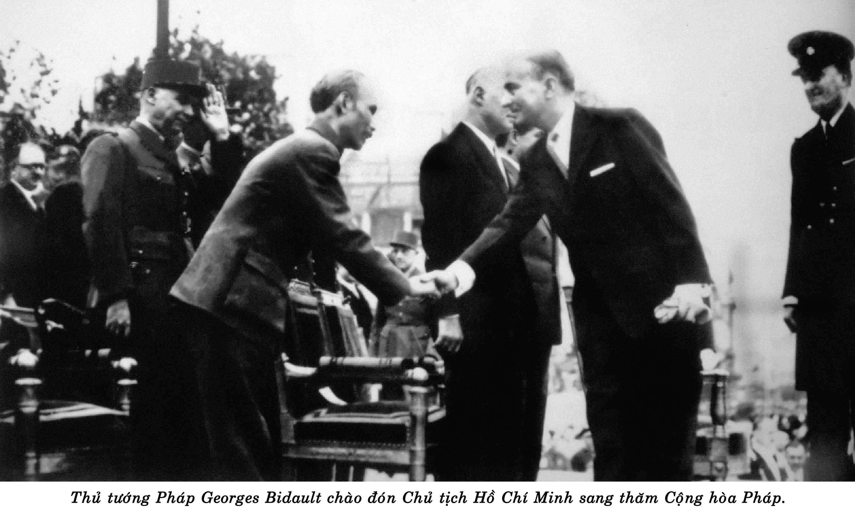 Mấy suy nghĩ về chuyến đi thăm Pháp năm 1946 của Chủ tịch Hồ Chí Minh